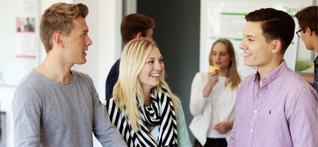 Studienplatz sichern | Campus M University